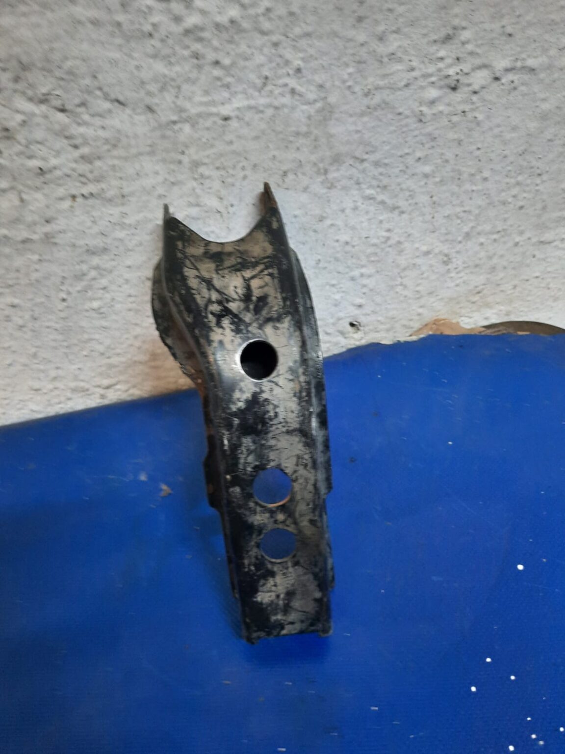 Base Soporte Caja Chevrolet Corsa 2003 2008 - Autopartes Yonkes Mx